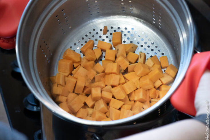 How to Blanch Vegetables to Freeze - The Buttered Home