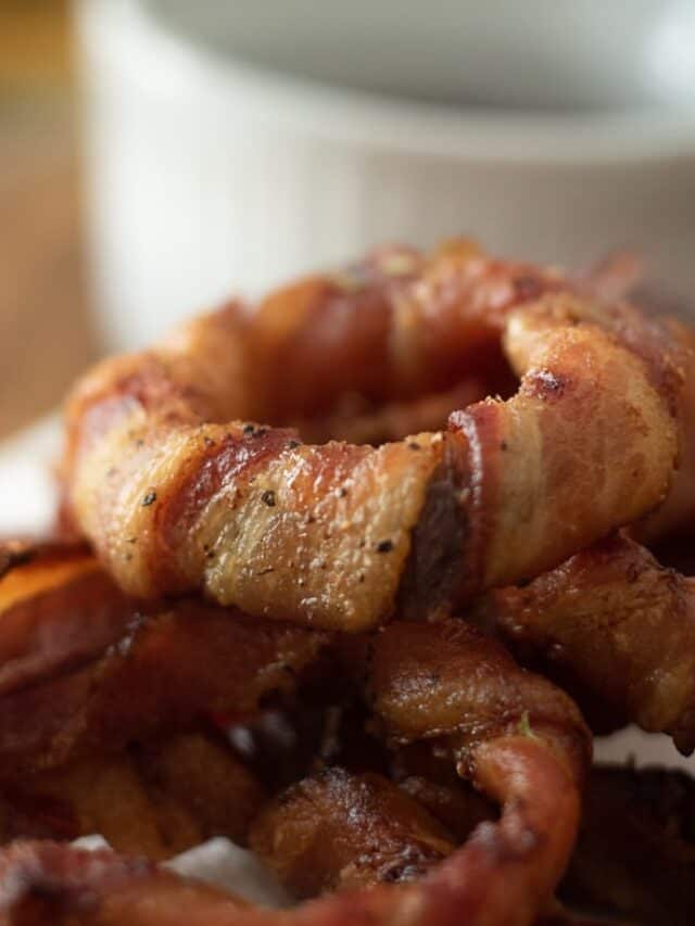 THE BEST BACON WRAPPED ONION RINGS - The Buttered Home