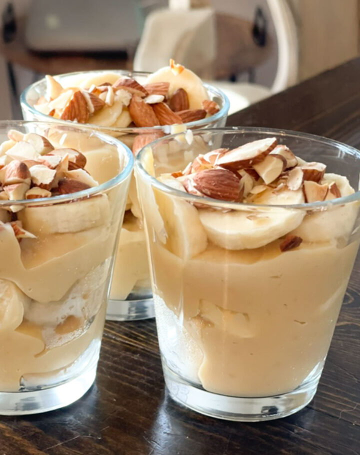 Mini Skinny Banana Pudding - The Buttered Home