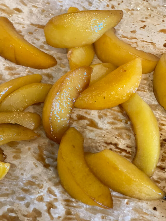 Oven Roasted Peaches - The Buttered Home