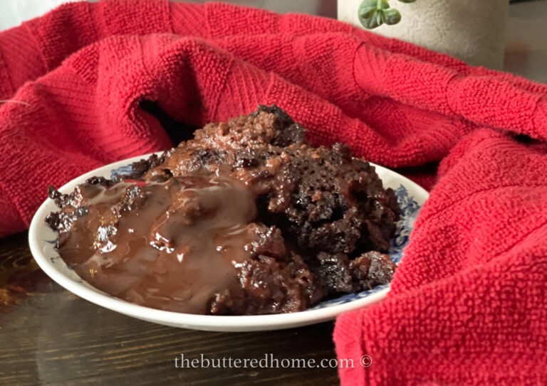 Crock Pot Lava Cake - The Buttered Home