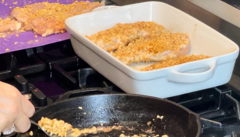 Peanut Crusted Chicken with Sweet and Spicy Peanut Butter Sauce - The ...